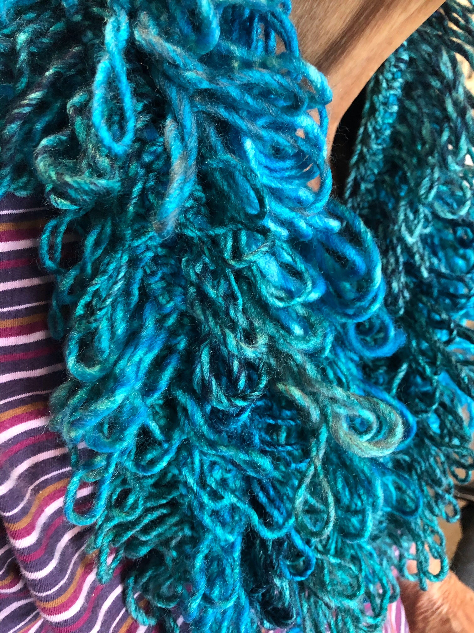 Crocheted Looped Scarf – Yarnaholicstore